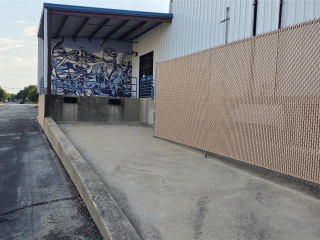 1700 Royston Ln