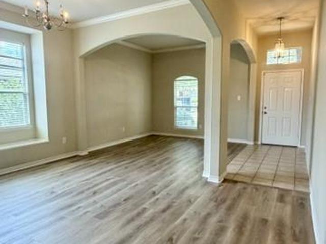 1700 Summerfield Drive