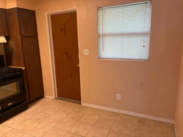 1700 S Palmetto Ave. South Daytona, FL 32119 2 Bedroom Apartment for Rent at 1700 S Palmetto Ave, South Daytona, FL 32119