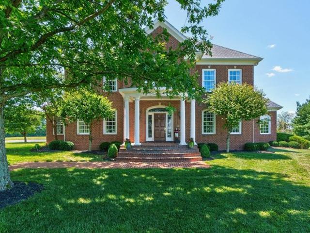 1700 Sahalee Dr, Lexington, KY 40511
