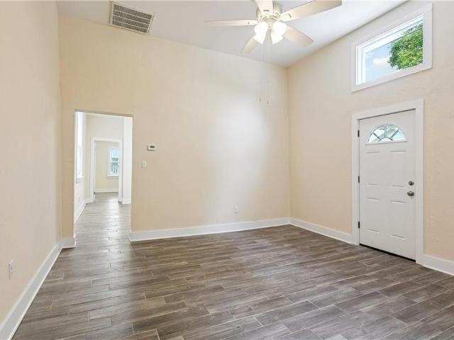 1700 Short Street