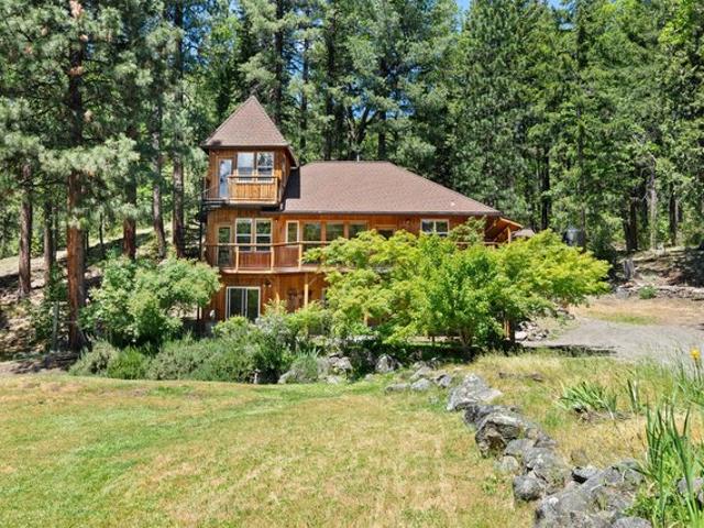 1700 Tyler Creek Rd, Ashland, OR 97520