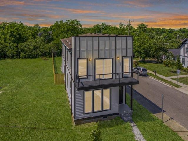 1700 Underwood St, Nashville, TN 37208