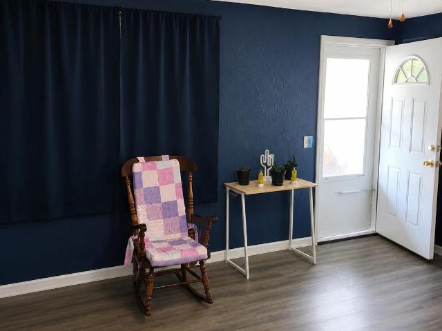 1700 Urban Cir