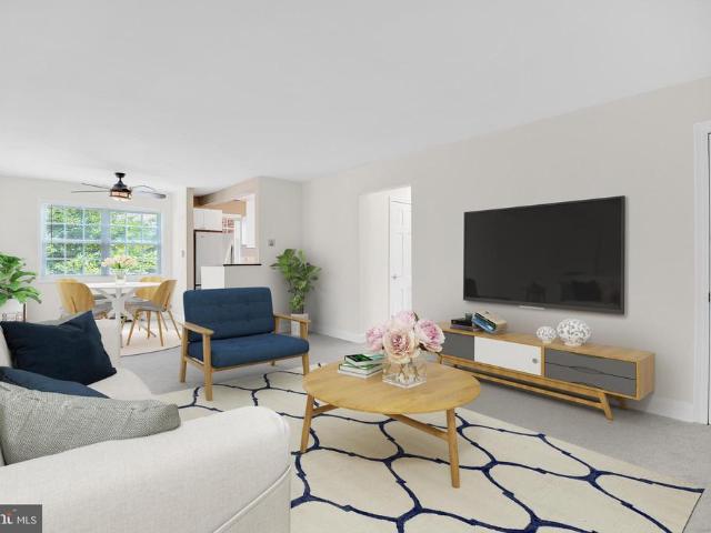 1700 W Abingdon Drive # 203