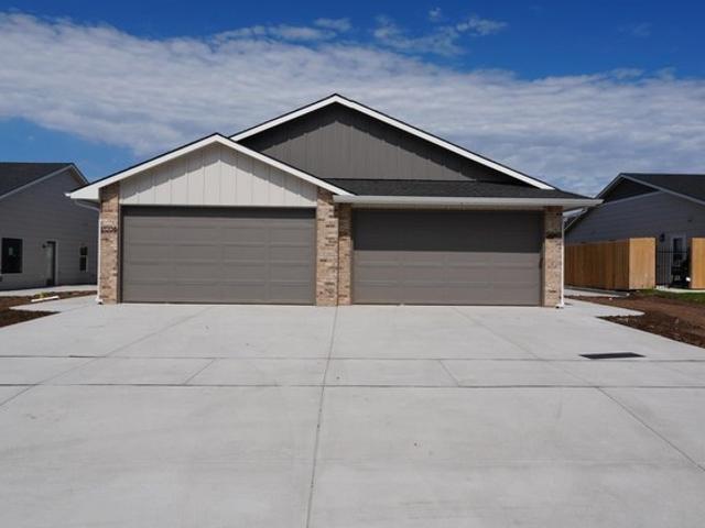 1700 W Lawson St, Goddard, KS 67052