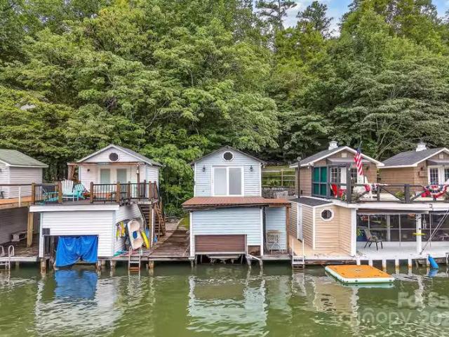 1700 W Lakeshore Dr, Landrum, SC 29356 MLS 4171578