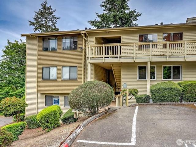 1700 W Sunn Fjord Ln Apt L202, Bremerton, WA 98312