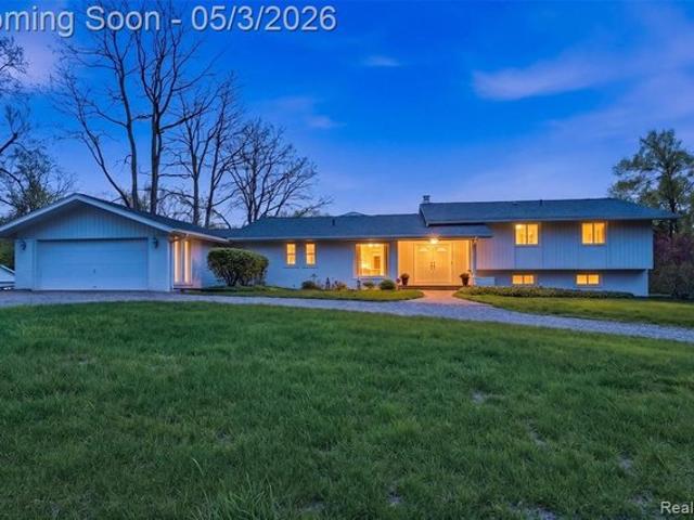 1700 Washington Rd, Rochester Hills, MI 48306