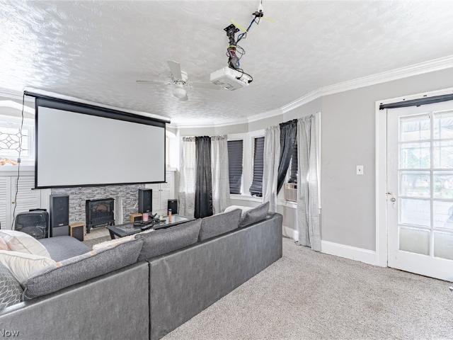 1700 Wayside Road