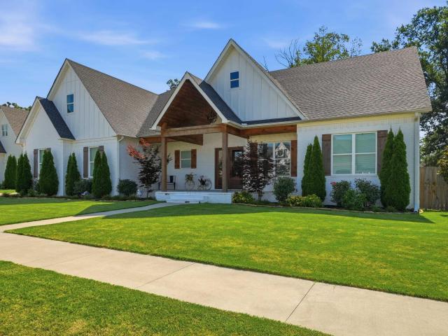 1700 Winterbrook Drive