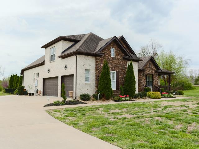 1700 Zevon Ct, Spring Hill, TN 37174 | MLS #3168