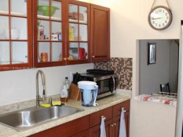 1700 191st St NE #508, Miami, FL 33179
