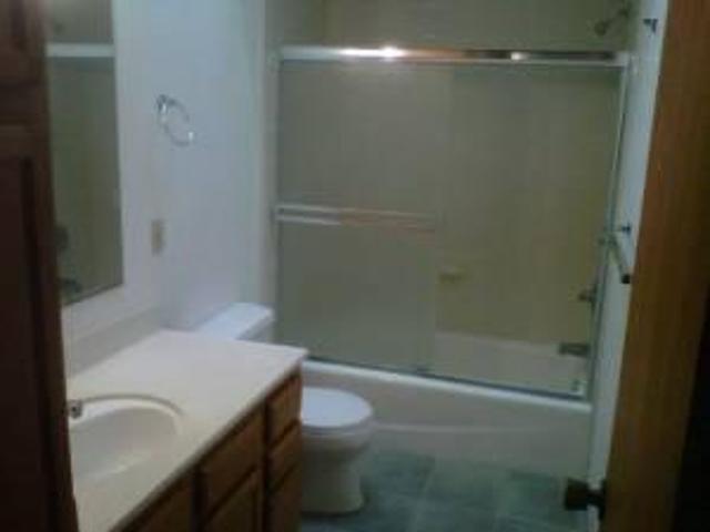 $1700 / 2br 2br 2bath Townhouse near DLI New Monterey map