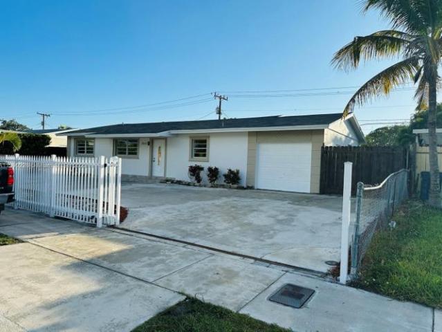 17010 119th Ave SW, Miami, FL 33177