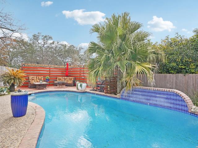 17011 Vista Village Dr, San Antonio, TX 78247 | MLS #2953 | Compass