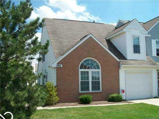 17011 Mapleton Place, Westfield, IN 46074