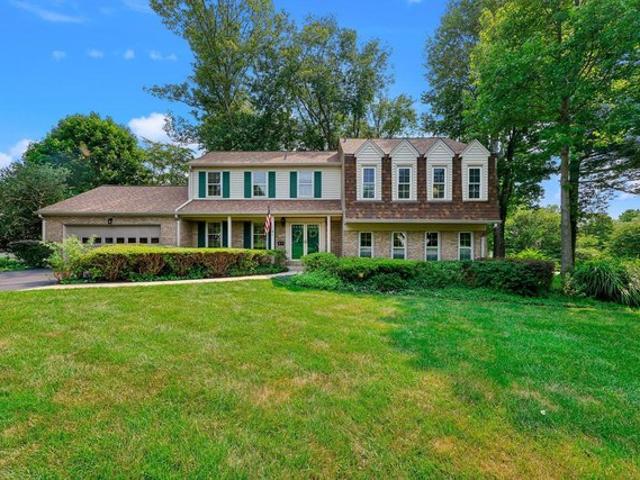 17016 George Washington Dr, Rockville, MD 20853
