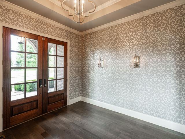 1701 Noah Ln