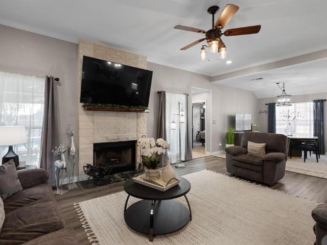 1701 Oakmeadow Drive