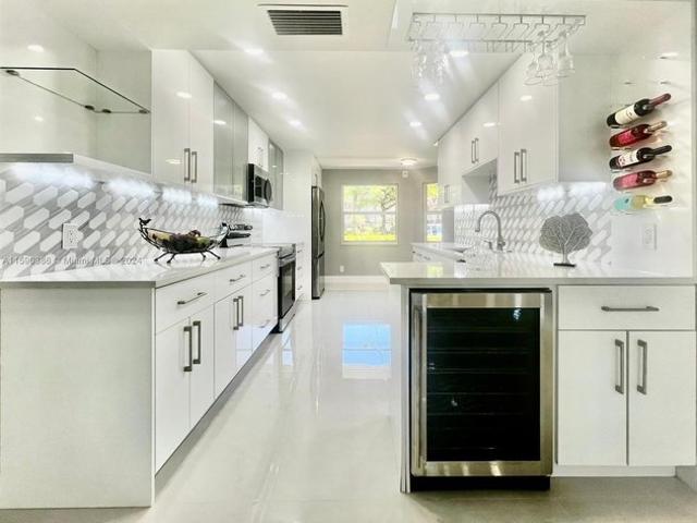 1701 Andros Isle Apt C1, Coconut Creek, FL 33066