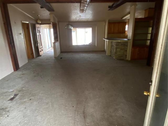 1701 Breezeway Heights
