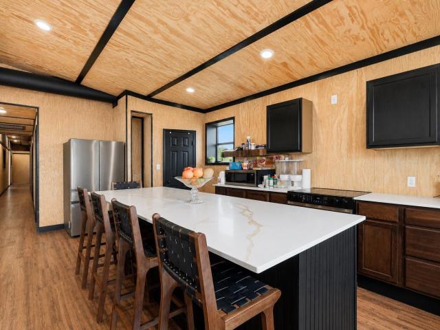 1701 County Road 466
