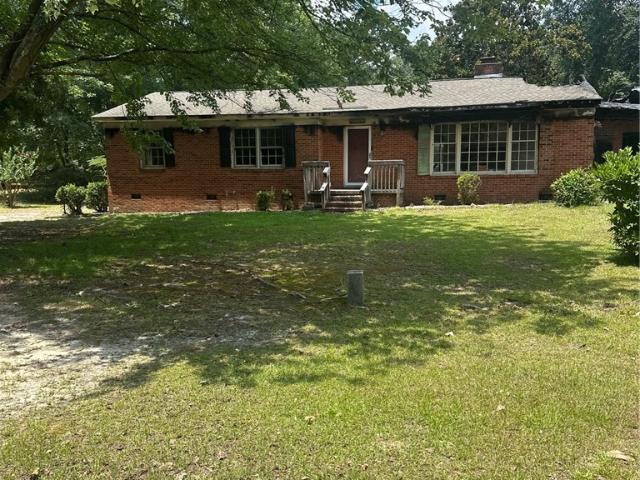 1701 Crest Drive