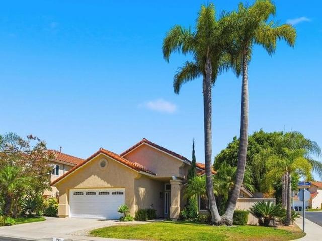 1701 Crystal Ridge Way, Vista, CA 92081