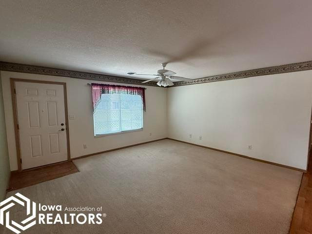 1701 E Deer Run Lane
