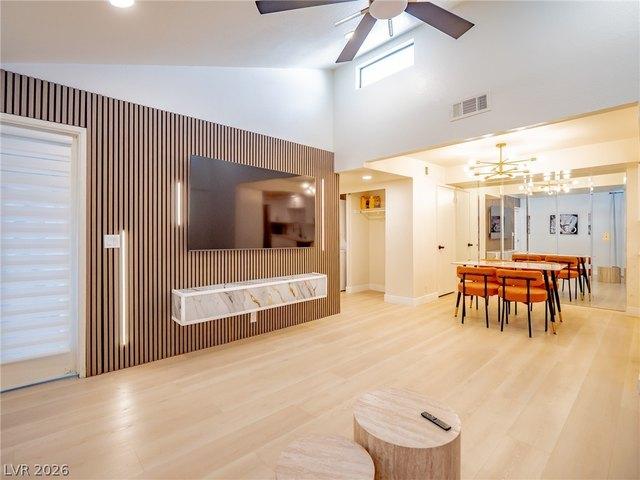 1701 E Katie Ave Apt 72, Las Vegas, NV 89119