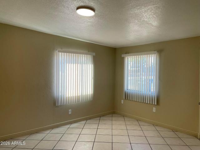 1701 E Harvard Street # Frnt HS