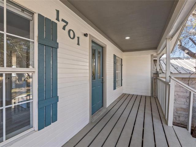 1701 E Lake Drive