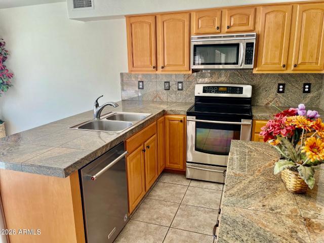 1701 E Yukon Dr, Phoenix, AZ 85024 | MLS #6967