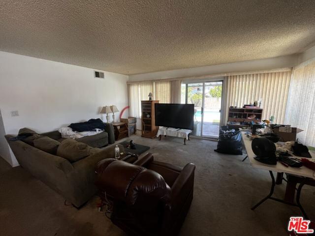 1701 Eli Place