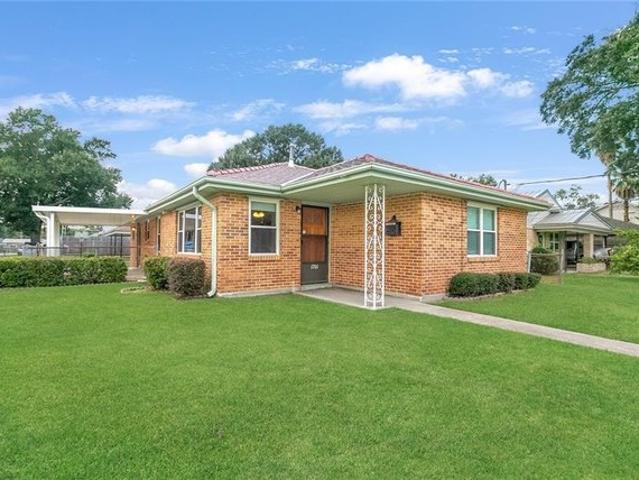 1701 Fairway Dr, Kenner, LA 70062