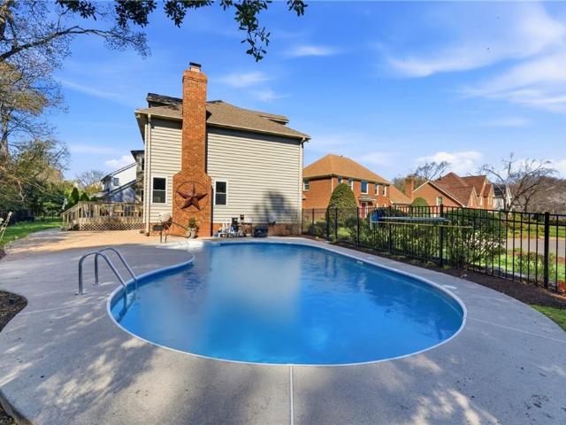 1701 Hepplewhite MEWS