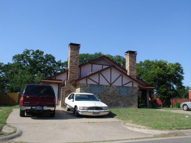 1701 Justin Lyn St, Arlington, TX 76012