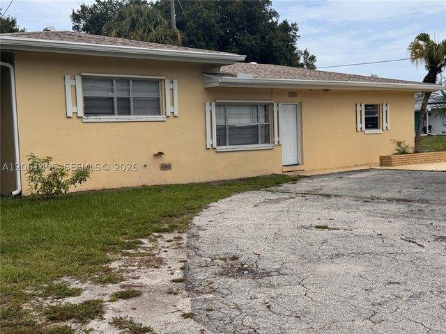1701 Sunrise Blvd, Fort Pierce, FL 34950