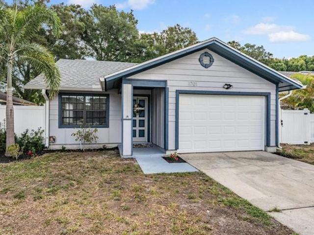 1701 Tall Pines Dr, Largo, FL 33771