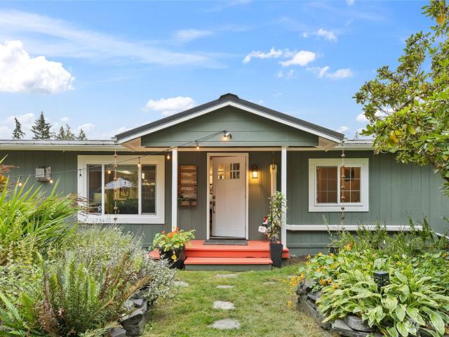 1701 th Ave Ct E, Puyallup, WA 98375 | MLS #2509 | Compass