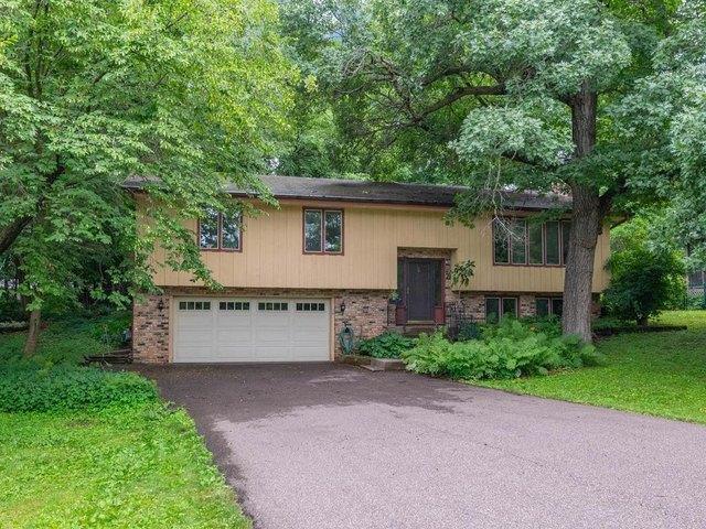 1701 th Ave N, Plymouth, MN 55447