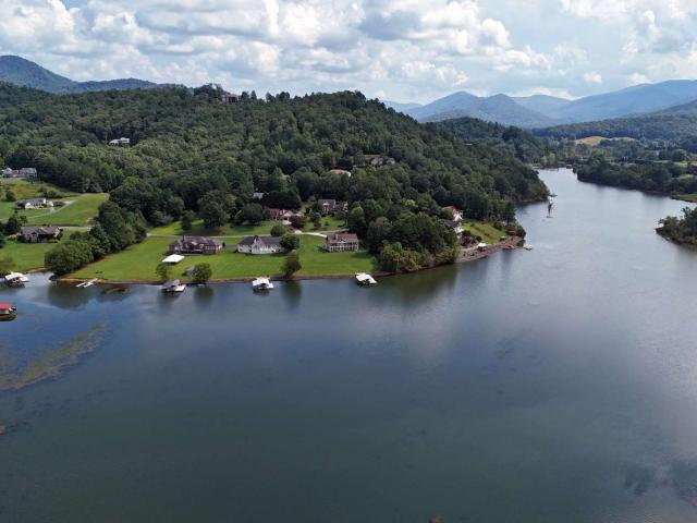 1701 Victoria Woods Dr, Hiawassee, GA 30546 | MLS #425147