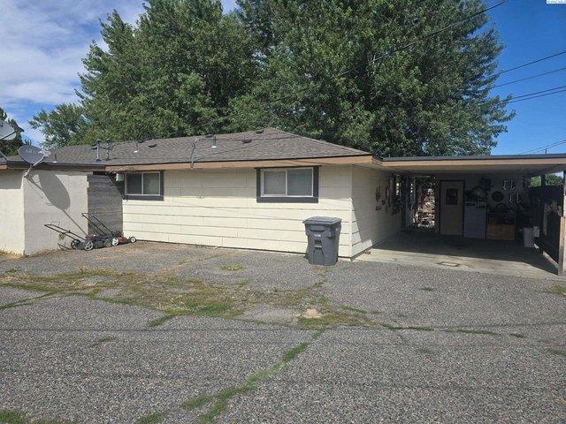 1701 W 5th Ave, Kennewick, WA 99336