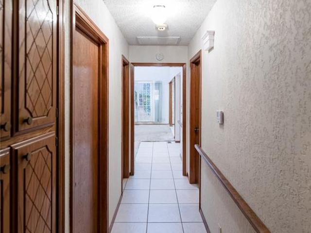 1701 W Country Club Boulevard