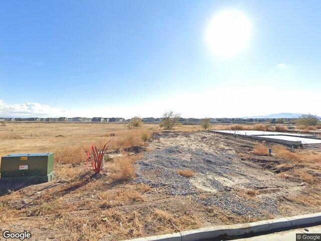 1701 W Ross Rd, Syracuse, UT 84075