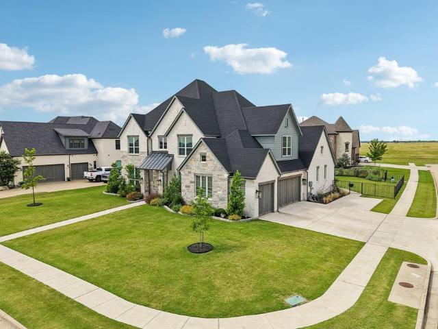 1701 Whispering Pines Lane