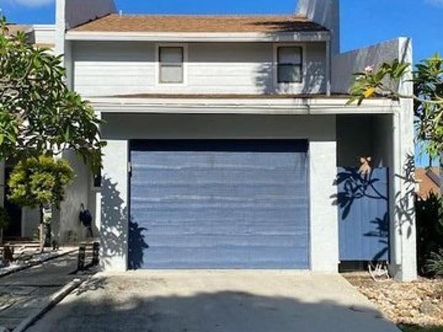 1701 Woodbridge Lakes Cir, West Palm Beach, FL 33406