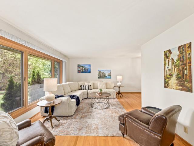 17020 Grant Ct