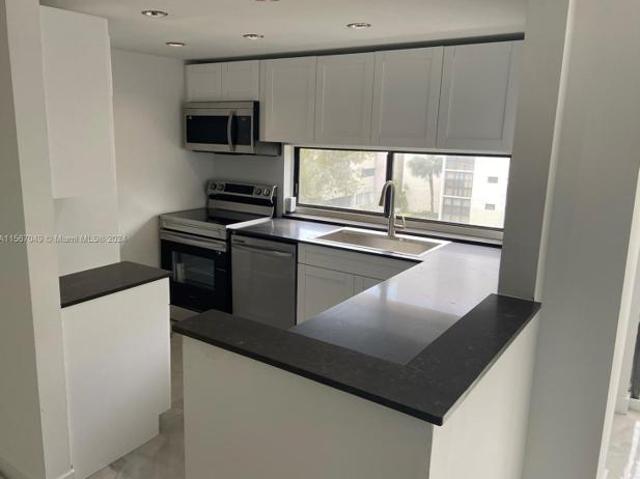 17021 N Bay Rd #428, Sunny Isles Beach, FL 33160